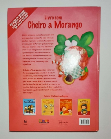 Livro com cheiro a morango | Trade Stories